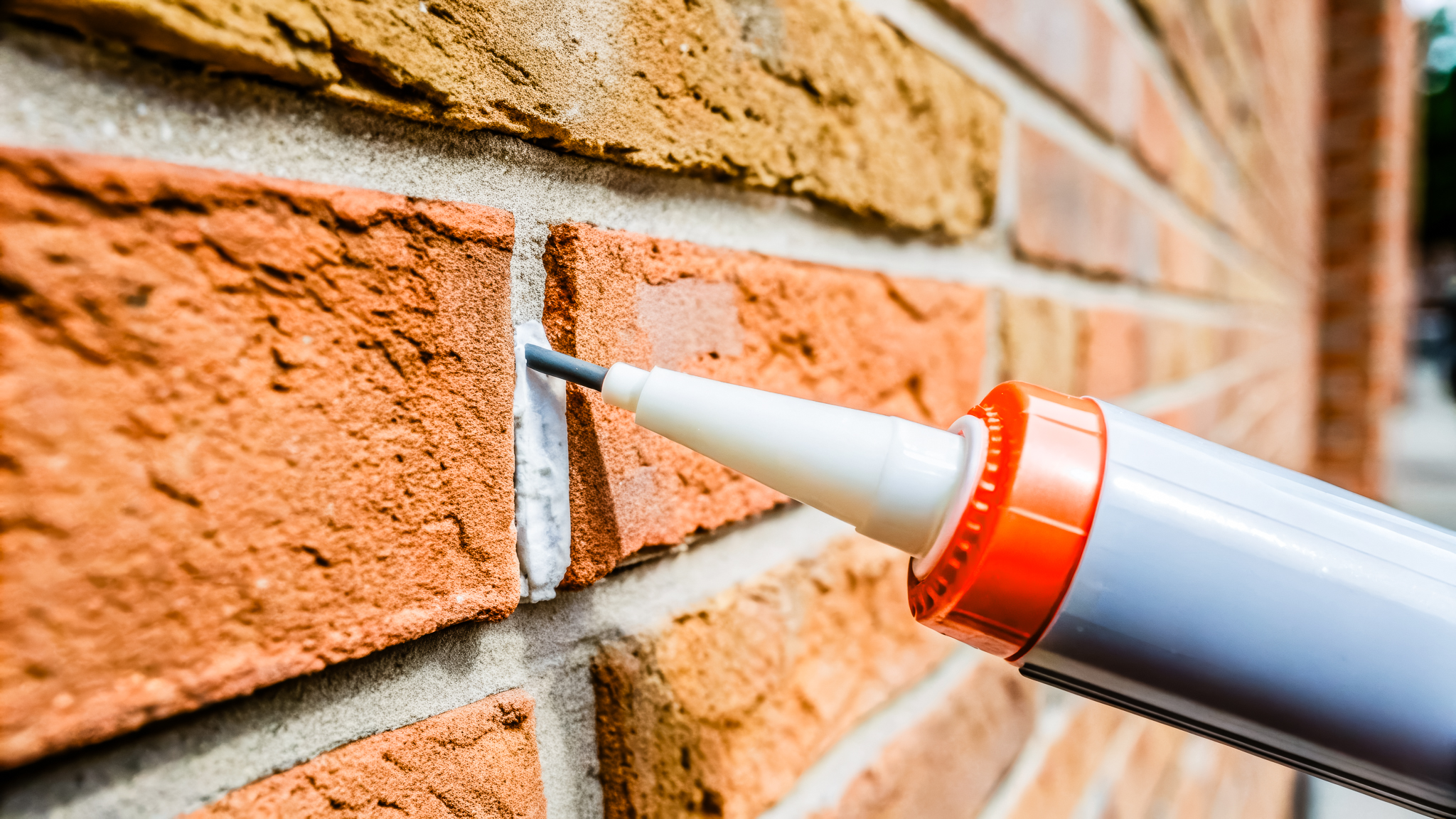 Residential Caulking - Iowa Tuckpointing & Brick Repair